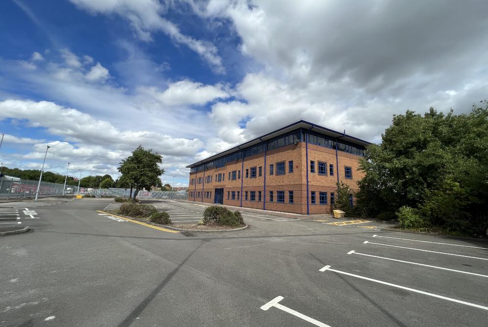 Middle Bank House, Middle Bank, Doncaster | Commercial Property Partners