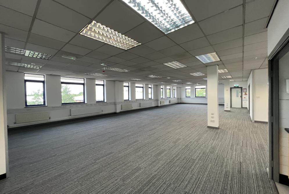 Middle Bank House, Middle Bank, Doncaster | Commercial Property Partners